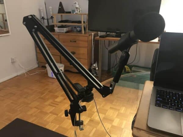 How to Connect a Dynamic Microphone to a Computer? – Producer Society